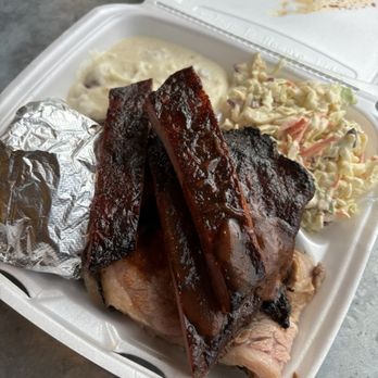 BLUE RIBBON BBQ - Updated January 2026 - 126 Photos & 135 Reviews - 342 ...