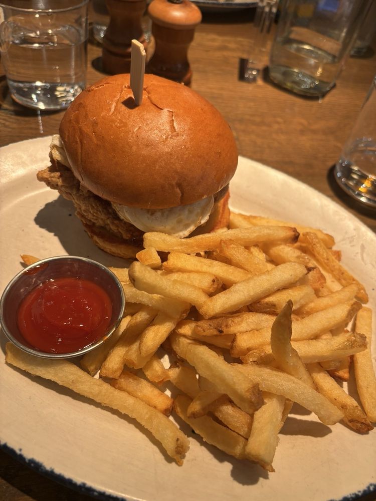 BEATRIX - Updated September 2025 - 3299 Photos & 2672 Reviews - 519 N ...