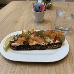 VERNICK COFFEE BAR - Updated October 2025 - 209 Photos & 82 Reviews ...