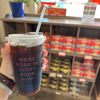 LION CAFE AND GENERAL STORE - Updated July 2024 - 887 Photos & 283 ...