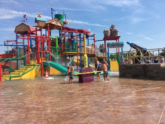 YOGI BEAR’S JELLYSTONE PARK - 47 Photos & 30 Reviews - Campgrounds ...