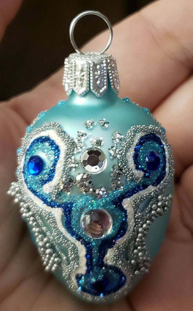 HALLS KANSAS CITY - Updated December 2024 - 84 Photos & 37 Reviews ...