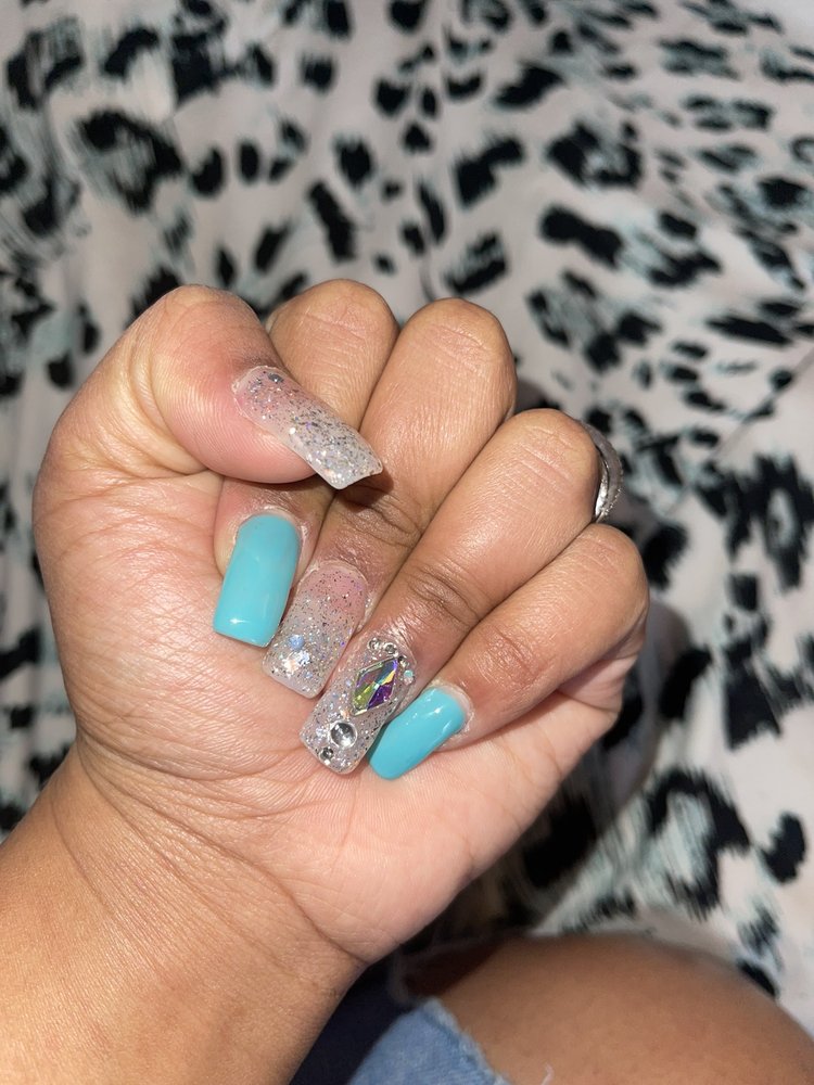HELENS NAILS - Updated December 2025 - 24 Photos & 22 Reviews - 2701 S Darien St, Philadelphia ...