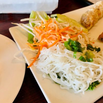 PHO OK - Updated March 2025 - 140 Photos & 302 Reviews - 890 S Monaco ...