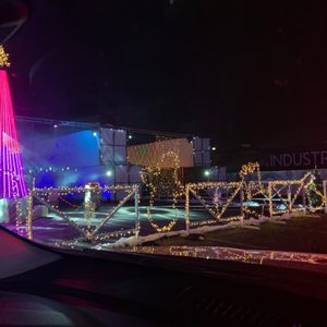 WEST WIND DRIVE-IN AND PUBLIC MARKET - Updated March 2025 - 4150 W ...