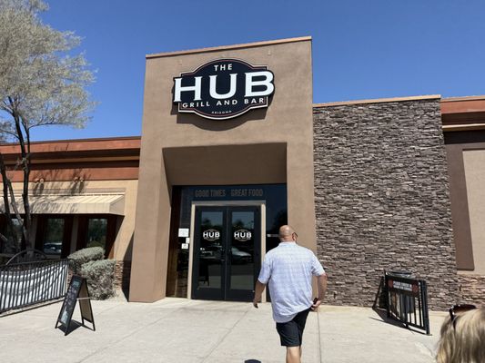 THE HUB GRILL AND BAR - Updated May 2026 - 497 Photos & 749 Reviews ...