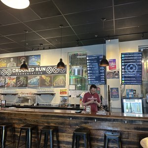CROOKED RUN FERMENTATION - 327 Photos & 210 Reviews - 22455 Davis Dr ...