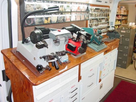 ACCU-KEY LOCK & SAFE - Updated October 2025 - 18 Photos & 11 Reviews ...