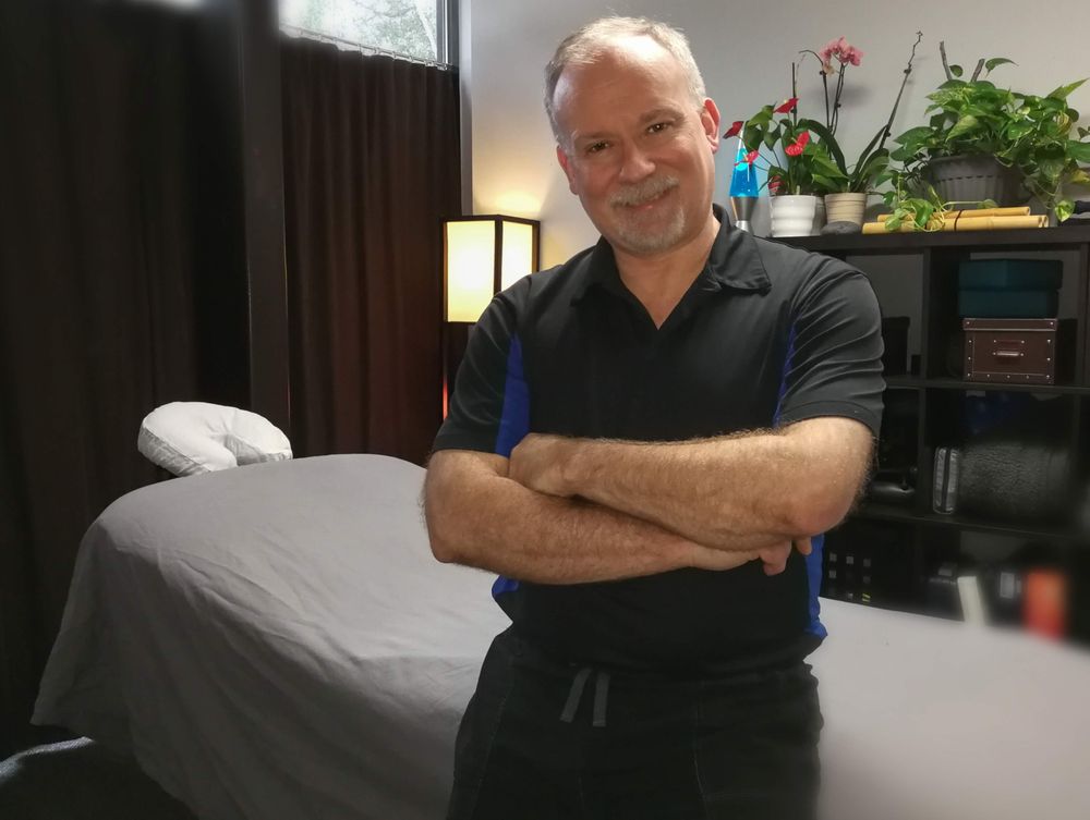 ROGER ROBBINS, LMT - Updated May 2024 - Request an Appointment - 4100 ...