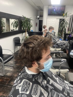 UNIVERSAL BARBER SHOP UNISEX - Updated August 2024 - 16 Photos & 27 ...