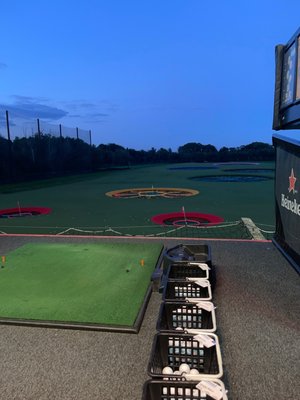 TOPGOLF - Updated December 2025 - 29 Photos & 24 Reviews - Bushey Mill ...
