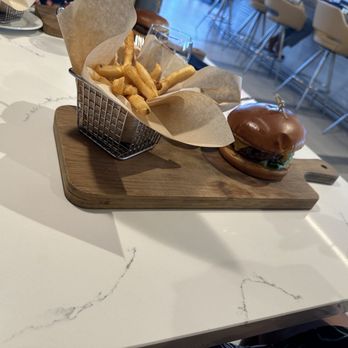 THE PILOT HOUSE - Updated November 2024 - 108 Photos & 39 Reviews ...