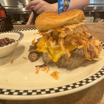 BLACK BEAR DINER - FEDERAL WAY - Updated August 2024 - 656 Photos & 738 ...