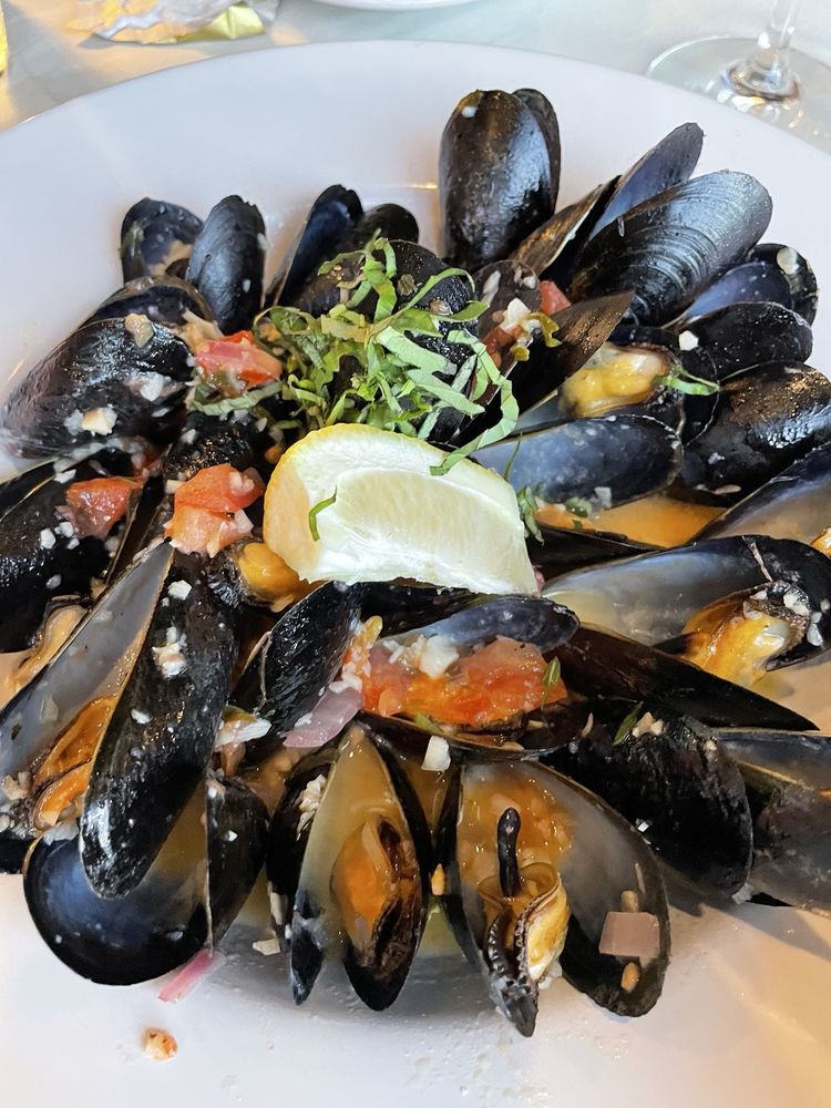 TOSCANO BISTRO - Updated June 2026 - 31 Photos & 52 Reviews - 32 ...