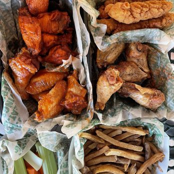 WINGSTOP - Updated December 2025 - 29 Photos & 19 Reviews - 14103 State ...