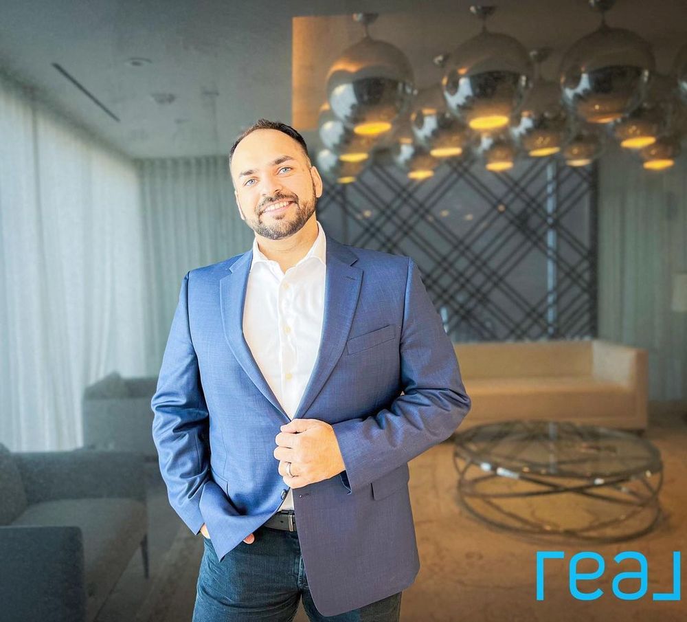 RASHID NAZIR - REAL - Updated September 2024 - Contact Agent - 130 King ...