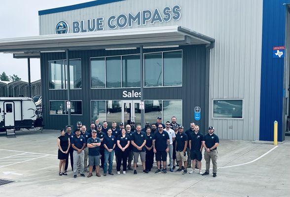 BLUE COMPASS RV - TYLER - Updated December 2025 - 17 Photos & 21 ...