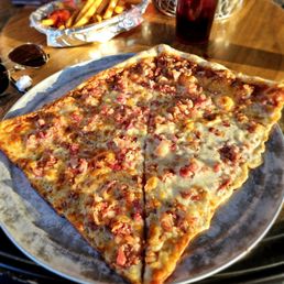 RUCKUS PIZZA & BAR - Updated October 2025 - 139 Photos - 198 Reviews ...