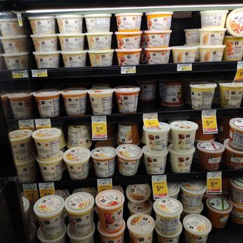 VONS - Updated April 2025 - 86 Photos & 125 Reviews - 7135 El Camino ...