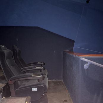 AMC UTC 14 - Updated August 2024 - 75 Photos & 55 Reviews - 4425 La ...