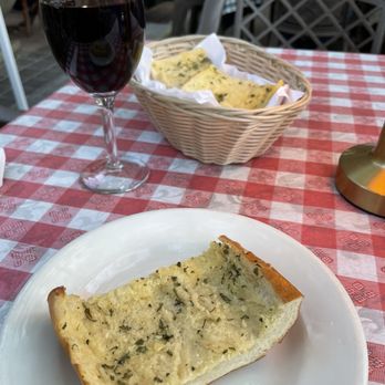 GUMBA’S ITALIAN RESTAURANT - Updated August 2024 - 528 Photos & 879 ...