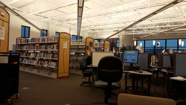 LOUISVILLE PUBLIC LIBRARY - Updated December 2025 - 10 Photos & 16 ...