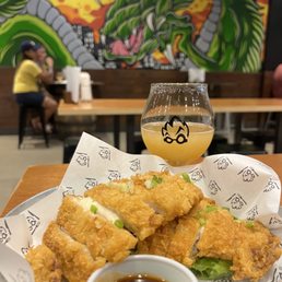 THE HALL BY BEER LAB HI - Updated December 2025 - 1081 Photos & 298 ...