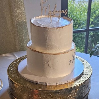 OLD TOWNE DANVILLE BAKERY & CAFE - Updated July 2024 - 474 Photos & 400 ...