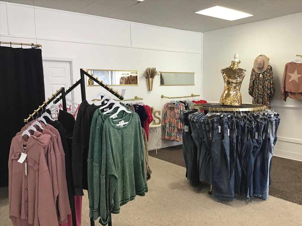 MAINSTREET CLOTHING - Updated April 2025 - 64 Main St, Rainsville ...