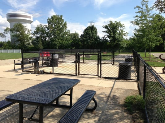 DARREE FIELDS DOG PARK - 12 Reviews - Dog Parks - 6259 Cosgray Rd ...