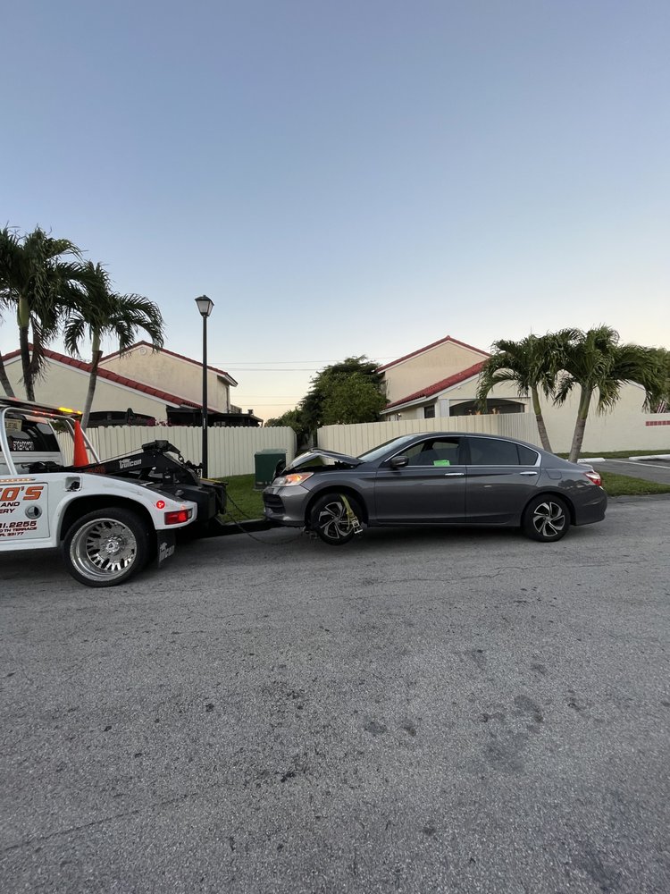 LEO’S TOWING AND RECOVERY - Updated October 2025 - 15 Photos - Miami, Florida - Towing - Phone ...