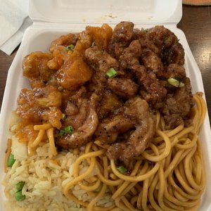 LUCKY WOK - 209 Photos & 293 Reviews - 2995 Van Buren Blvd, Riverside ...