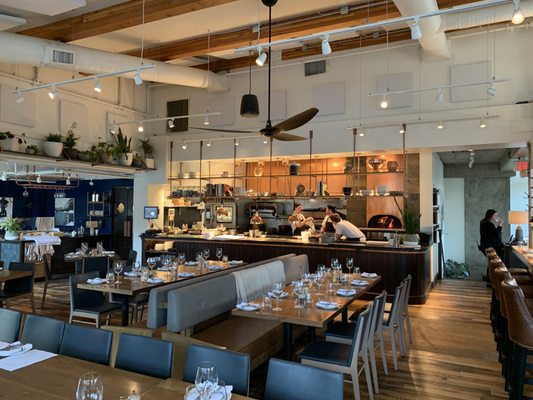 THE BISON RESTAURANT - 437 Photos & 273 Reviews - Canadian (New) - 211 ...