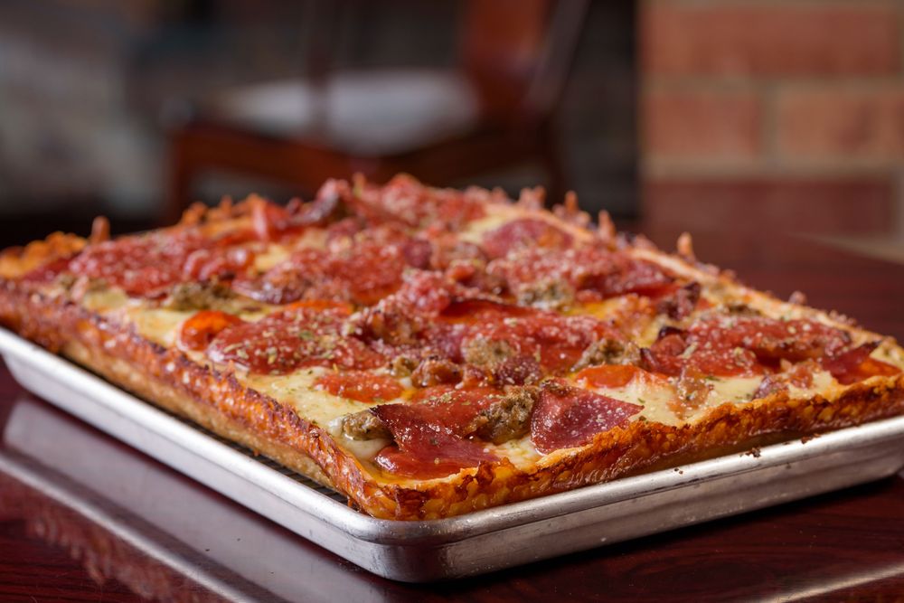 SQUARE PIZZA - 723 Photos & 638 Reviews - 4508 Cass St, San Diego ...