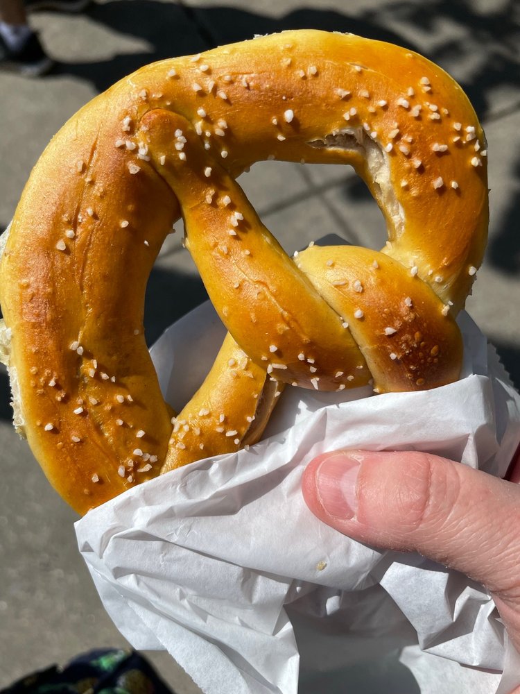 JULIUS STURGIS PRETZEL BAKERY - 252 Photos & 109 Reviews - 219 E Main ...