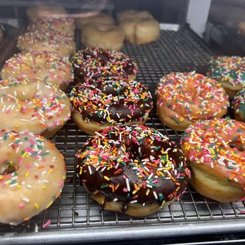 DIGBY’S PREMIUM DONUTS - Updated October 2025 - 406 Photos & 177 Reviews - 429 Market Pl, San ...