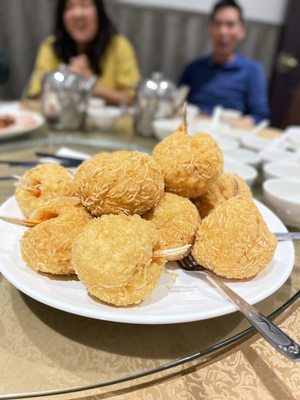 EDGEMONT PALACE - Updated January 2026 - 50 Photos - 45 Edenwold Dr NW ...