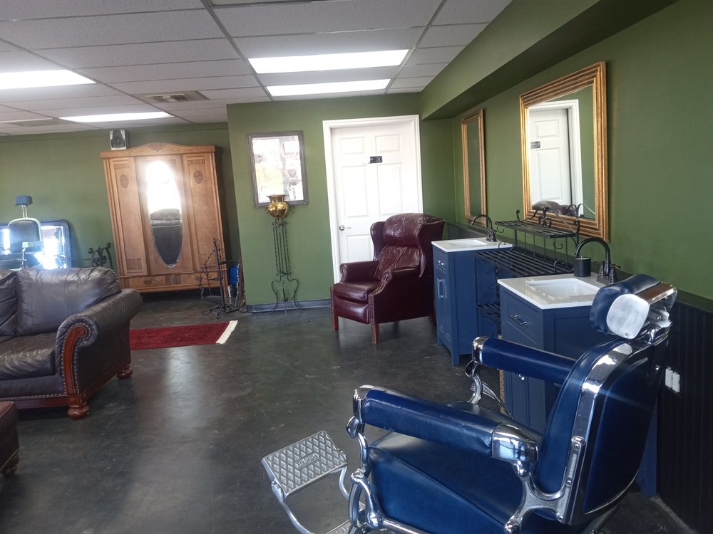 BLOKE’S BARBER AND SHAVE - 9960 Silverdale Way NW, Silverdale ...