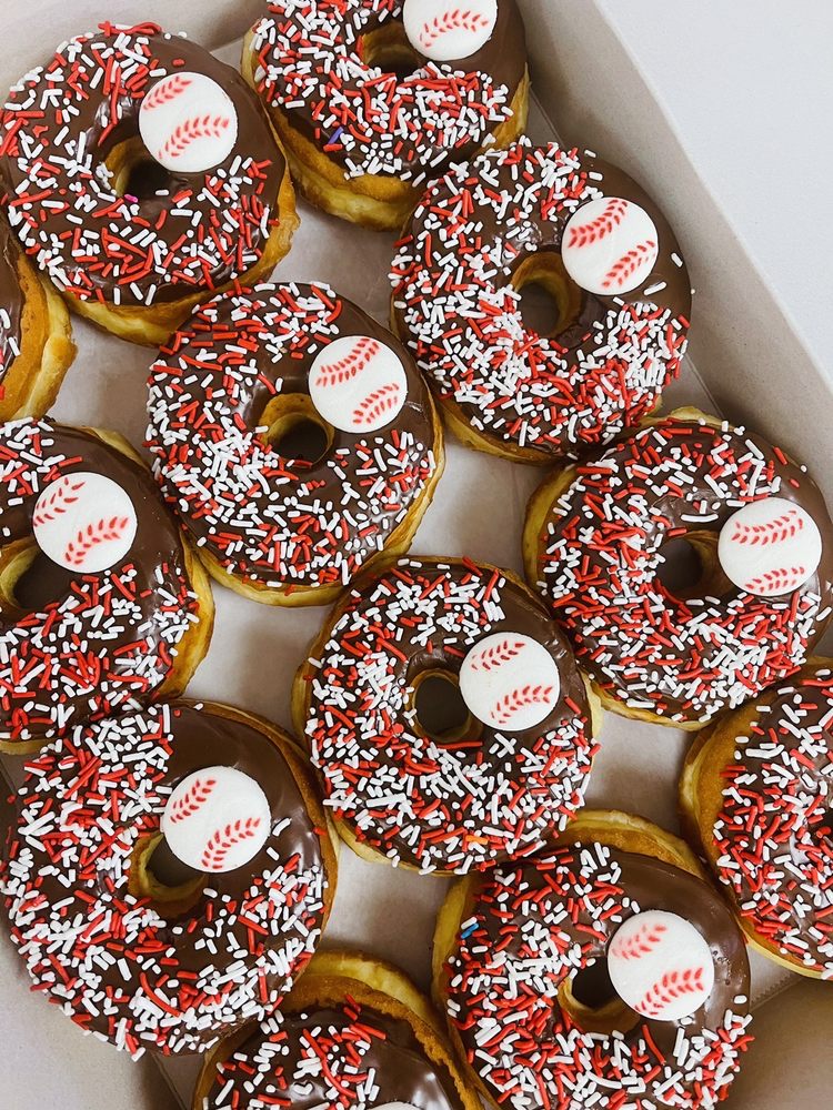 J C DONUTS - 396 Photos & 77 Reviews - Donuts - 27001 Moulton Pkwy ...