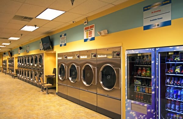 THE LAUNDRY CAFE - Updated October 2025 - 35 Photos & 38 Reviews - 5675 ...