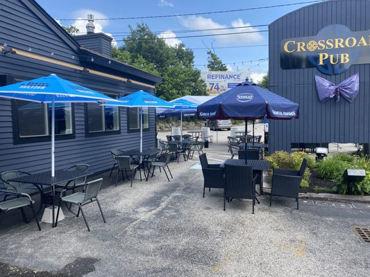 CROSSROADS PUB - Updated June 2024 - 53 Photos & 35 Reviews - 63 ...