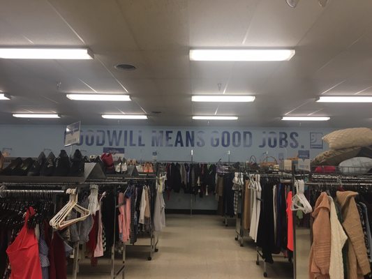 GOODWILL - Thrift Stores - 3101 Clays Mill Rd, Lexington, KY - Phone ...