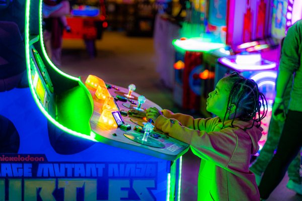 LAUNCH - DEARBORN - Updated December 2025 - 40 Photos & 14 Reviews ...