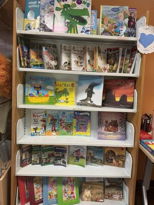 IGO LIBRARY - Updated December 2025 - 53 Photos & 26 Reviews - 13330 ...