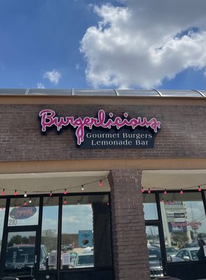 BURGERLICIOUS - Updated December 2025 - 213 Photos & 117 Reviews - 1565 ...