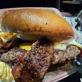 DA BURGER WING HUB - Updated January 2025 - 287 Photos & 114 Reviews ...