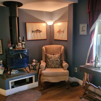 PIG HILL INN - Updated January 2026 - 124 Photos & 70 Reviews - 73 Main ...