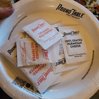 ROUND TABLE PIZZA - Updated June 2024 - 82 Photos & 25 Reviews - 2640 ...
