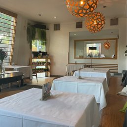 GINDI THAI - Updated January 2026 - 561 Photos & 700 Reviews - 4017 W ...