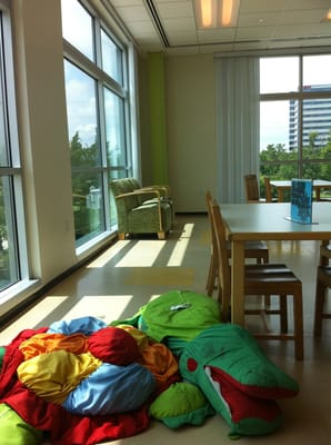 KENDALL NEIGHBORHOOD LIBRARY - Updated November 2025 - 20 Photos & 28 ...